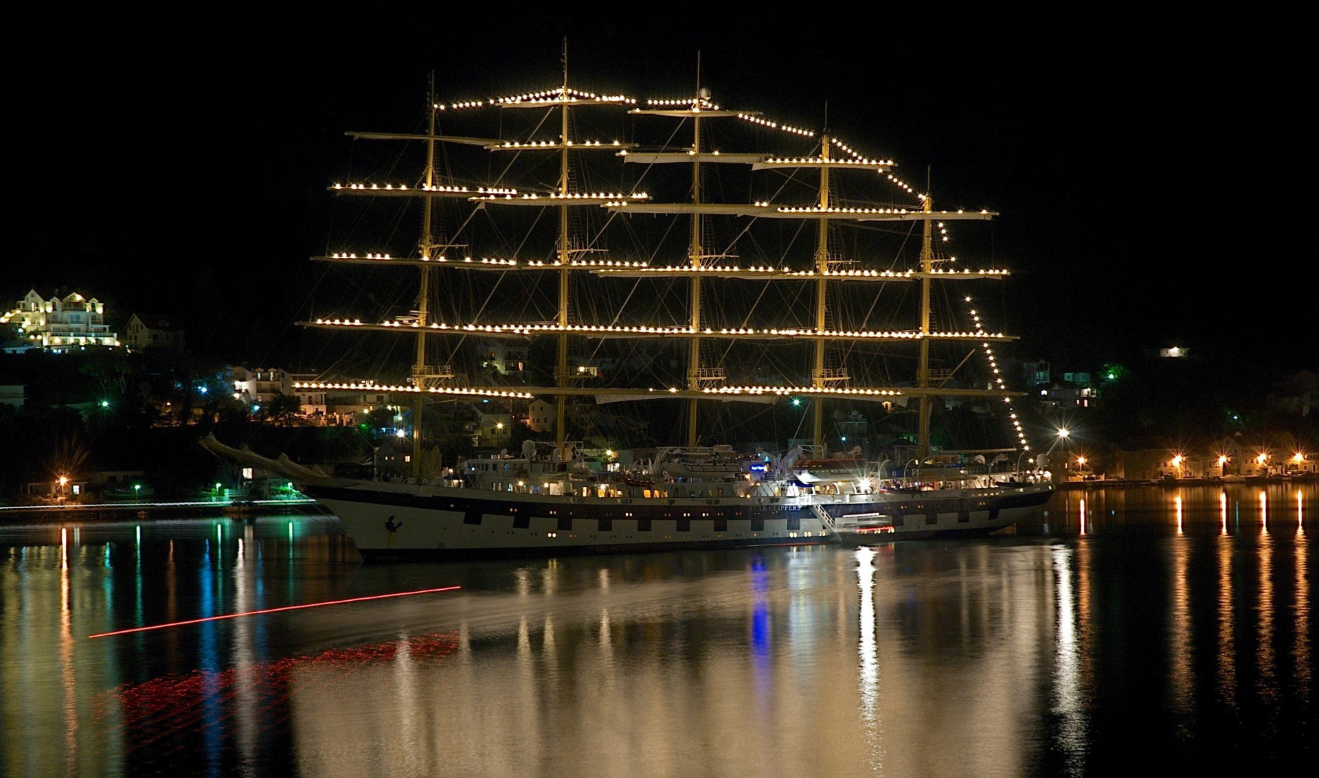 Sailing with Star Clipper › WorldWideWendy