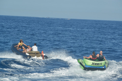 Middellandse Zee cruise met een Riva jacht › WorldWideWendy